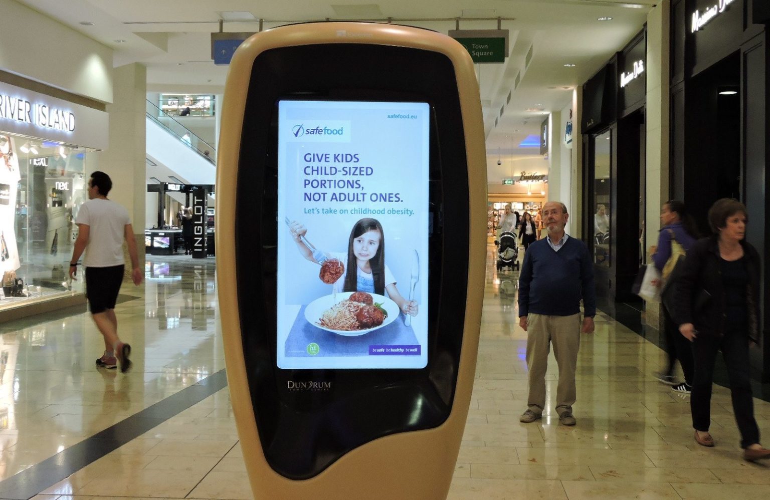 safe-food-ooh-campaign - Shelflife Magazine