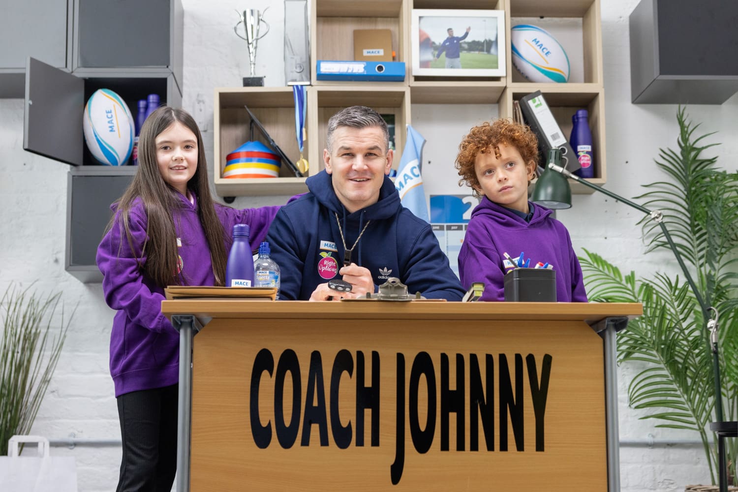 Johnny Sexton takes up new coaching role with Mace's Right Options ...