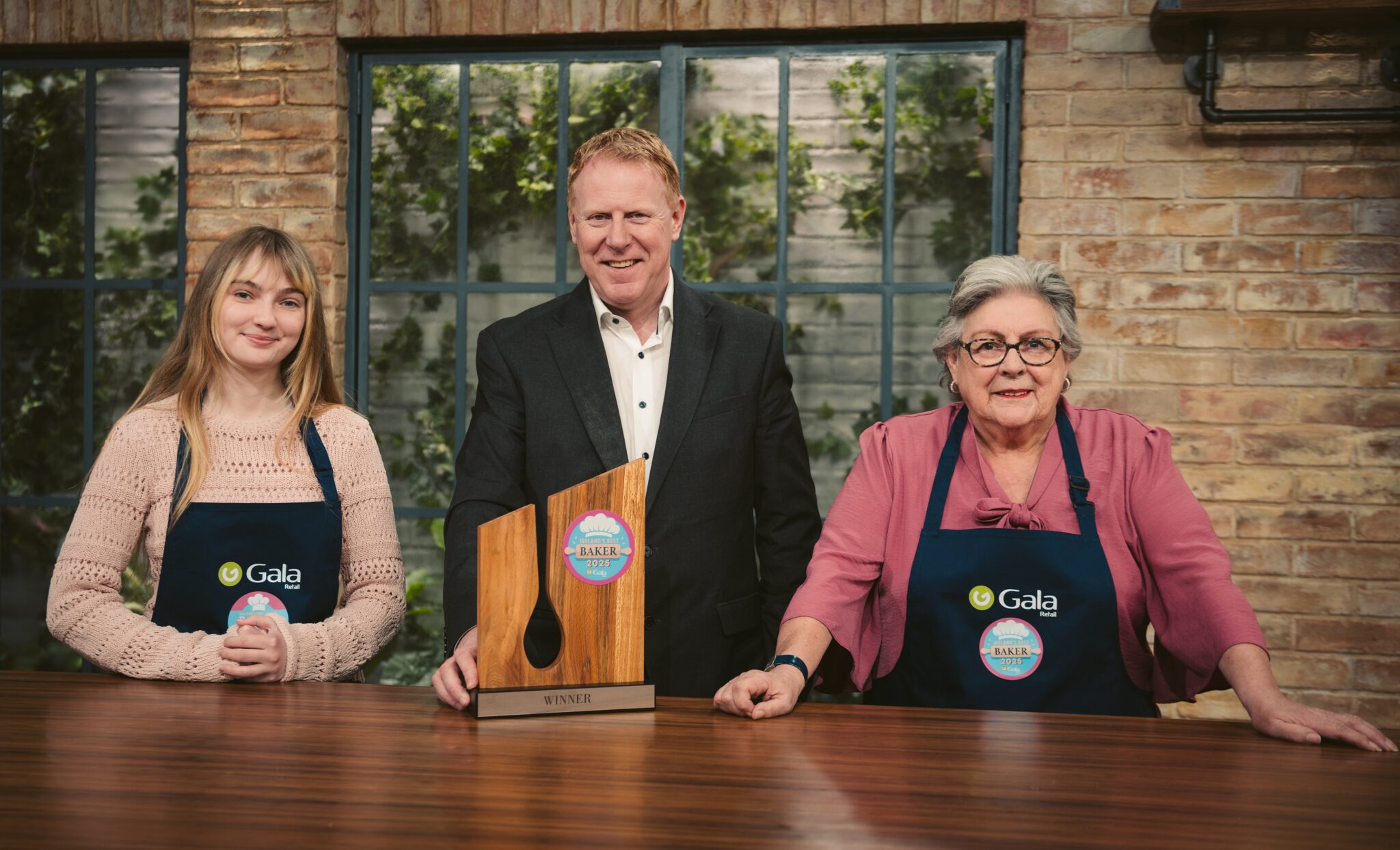 (L-R) Alice Kelly, Gary Desmond and Catherine Leyden - Shelflife Magazine